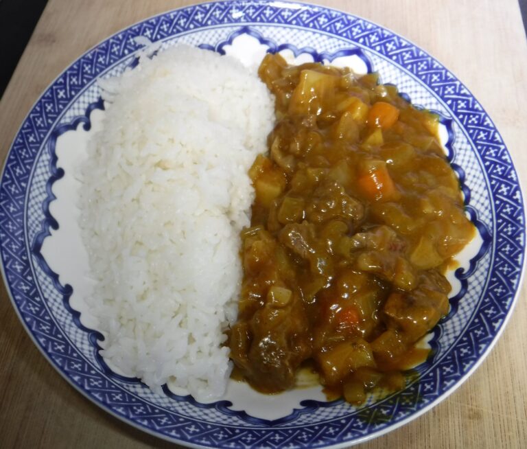Japanese Beef Curry from a Package – Greasy Little Birds